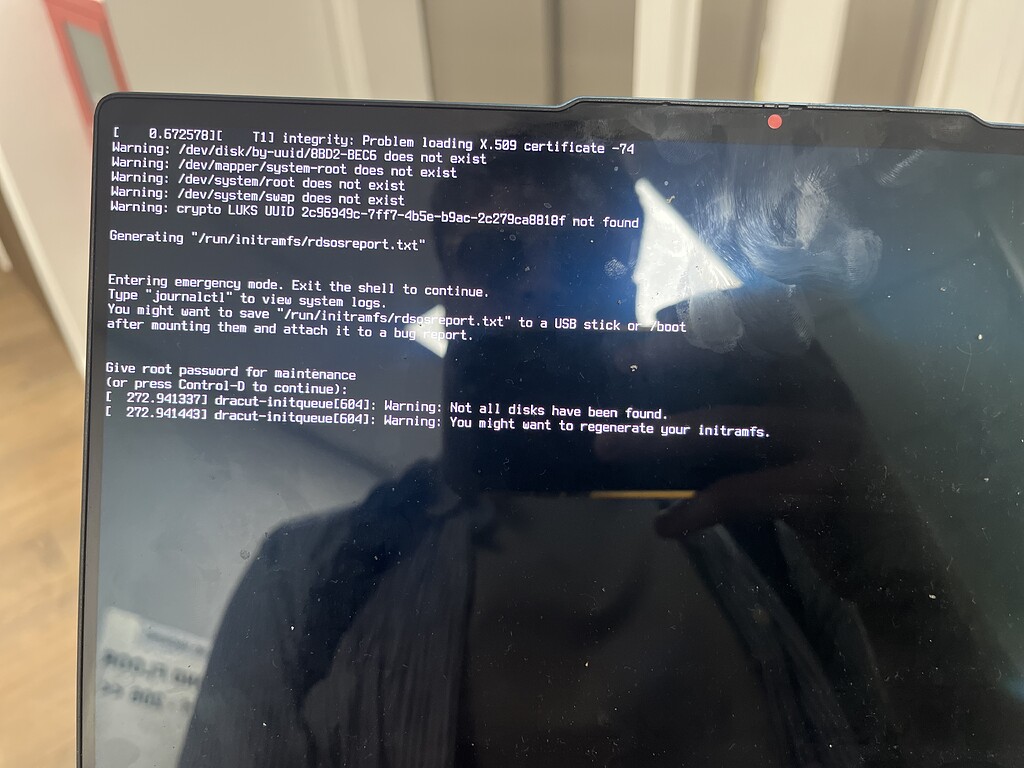Booting into emergency mode - Install/Boot/Login - openSUSE Forums